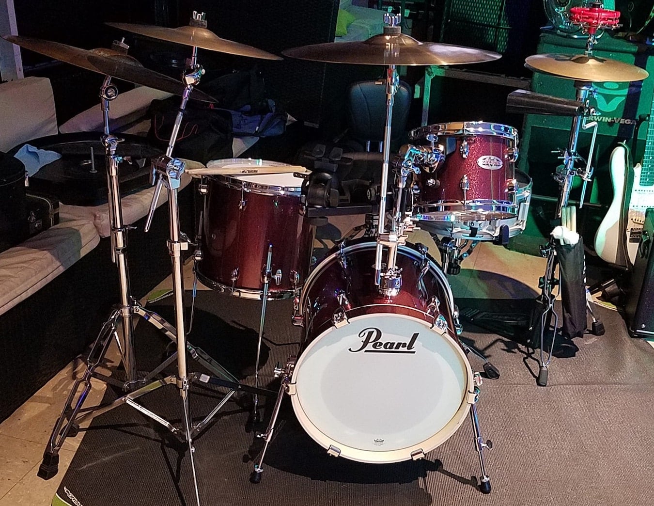 Best Portable Drum Kits – 9 Travel-friendly Compact Drum Sets